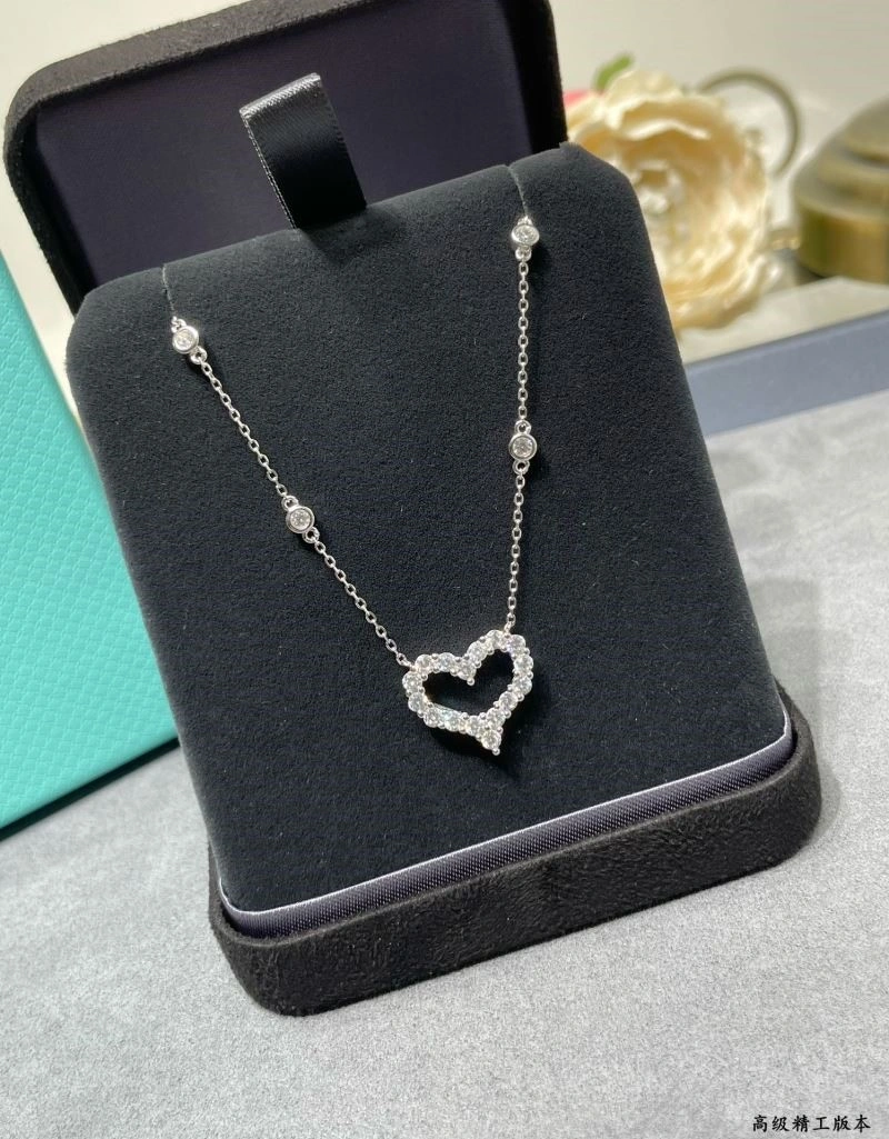 Top match Tiffany Necklaces