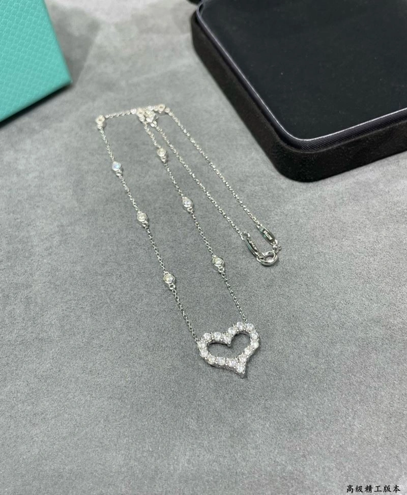 Top match Tiffany Necklaces