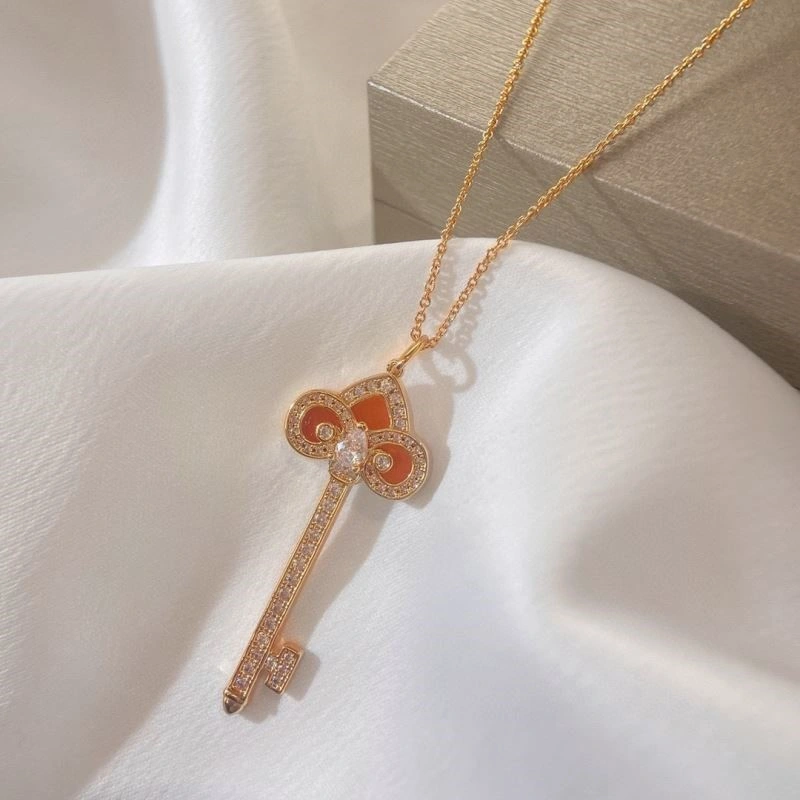 Brand-authenticated Tiffany Necklaces