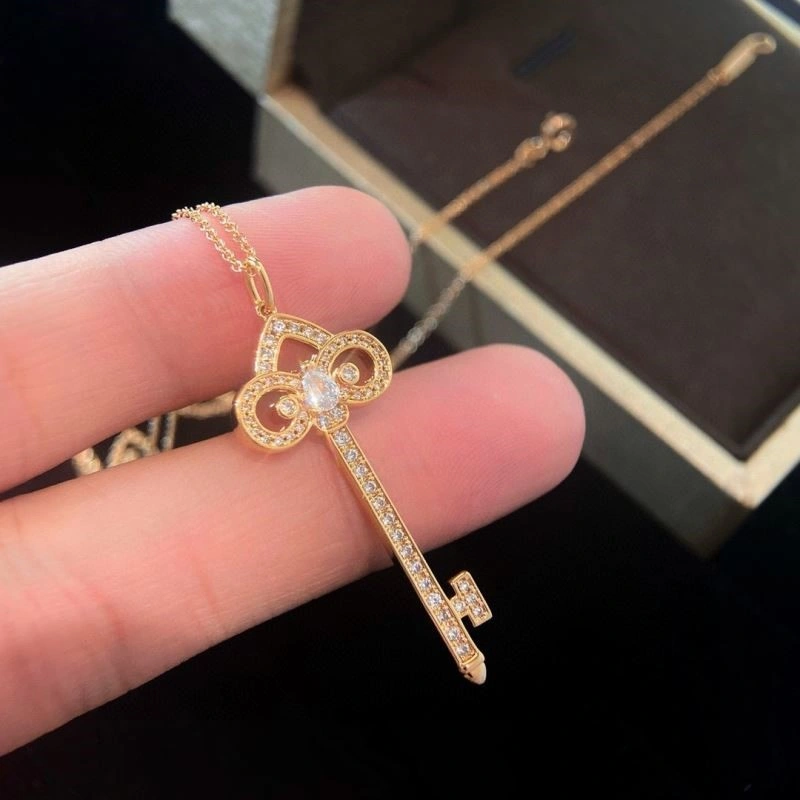 Brand-authenticated Tiffany Necklaces