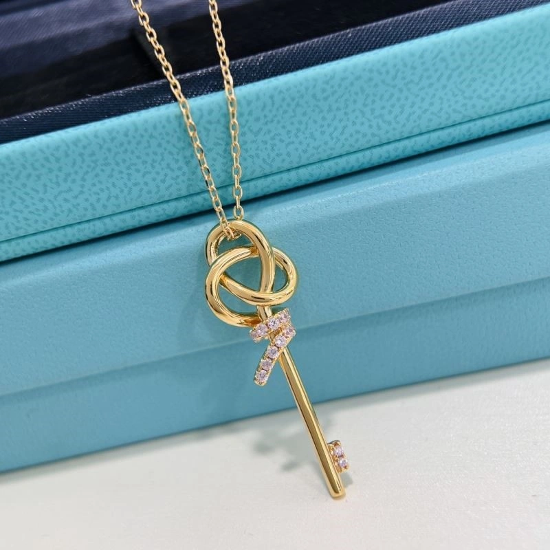 Budget-friendly Tiffany Necklaces