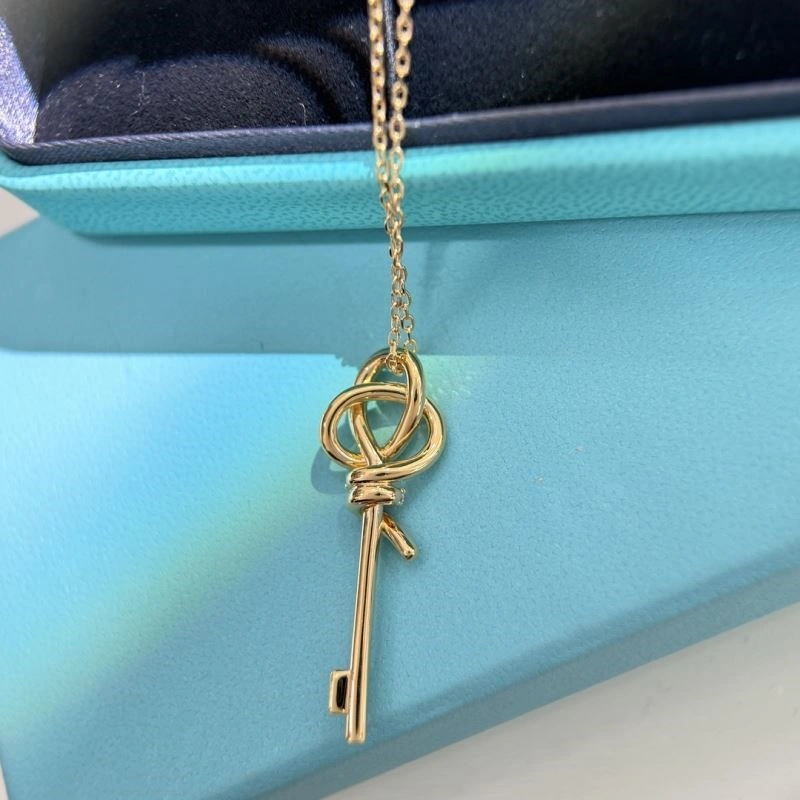 Budget-friendly Tiffany Necklaces