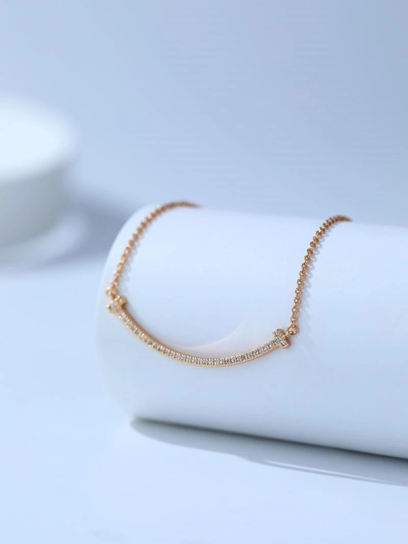 Accurate model Tiffany Necklaces