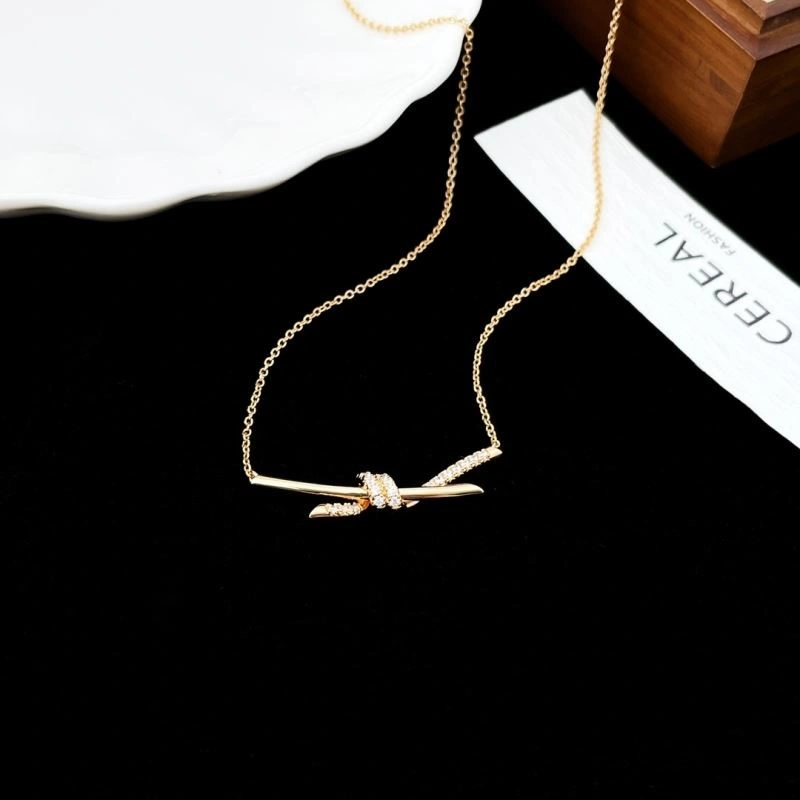 Official Tiffany Necklaces