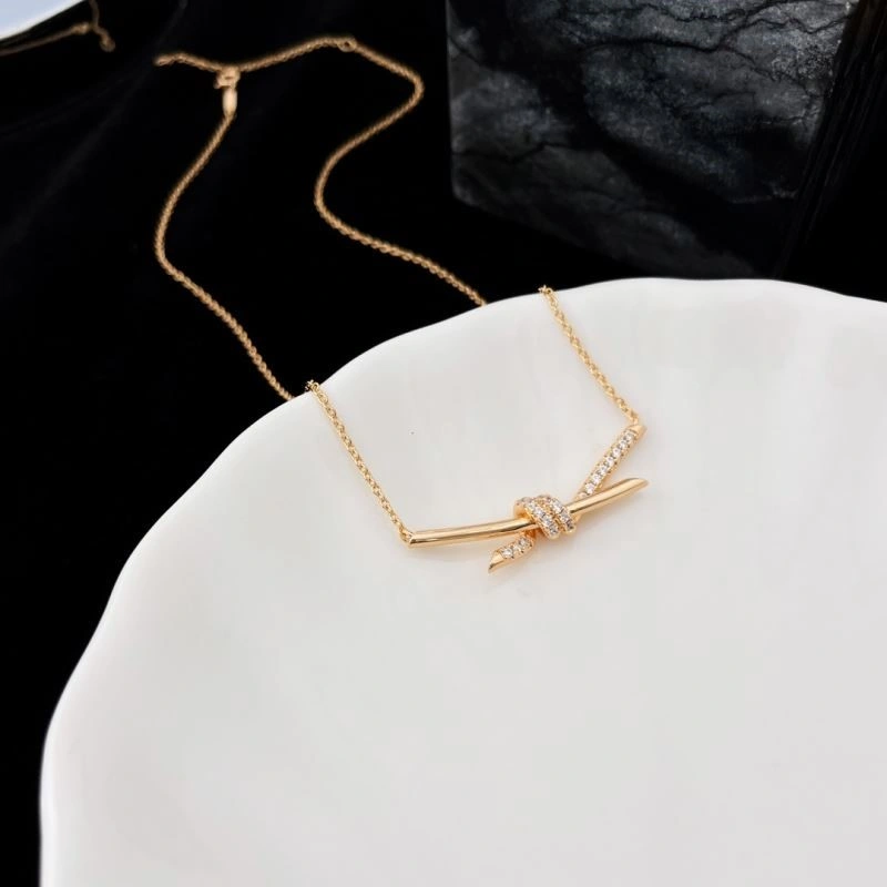 Official Tiffany Necklaces