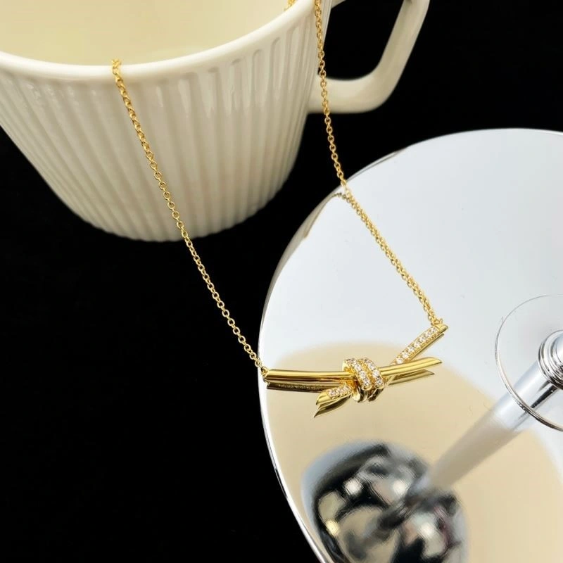 Official Tiffany Necklaces