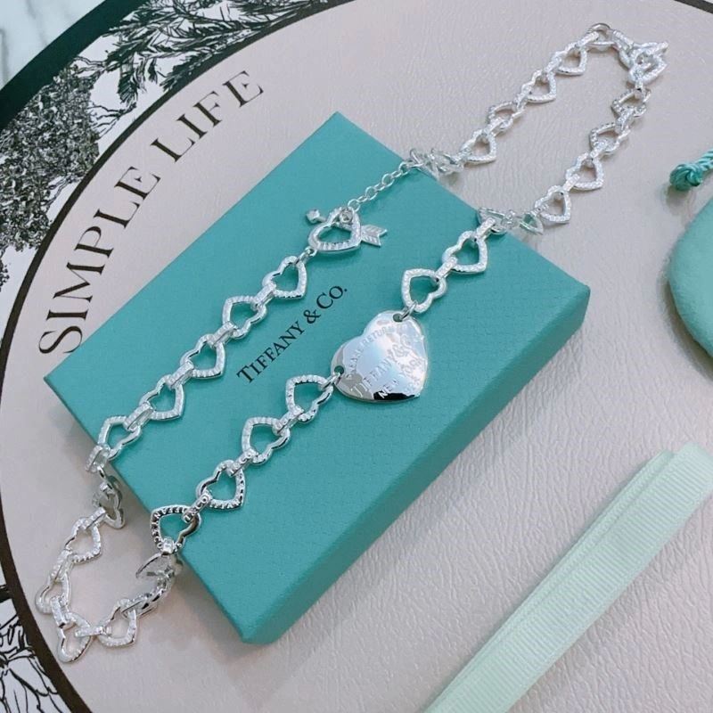Official Tiffany Necklaces