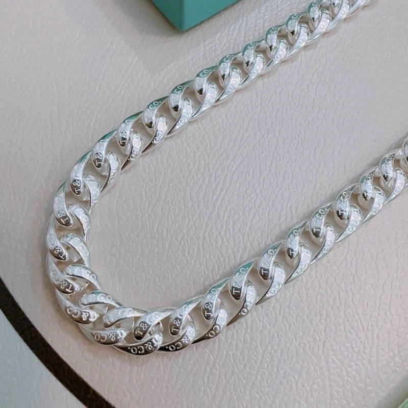 Budget-friendly Tiffany Necklaces