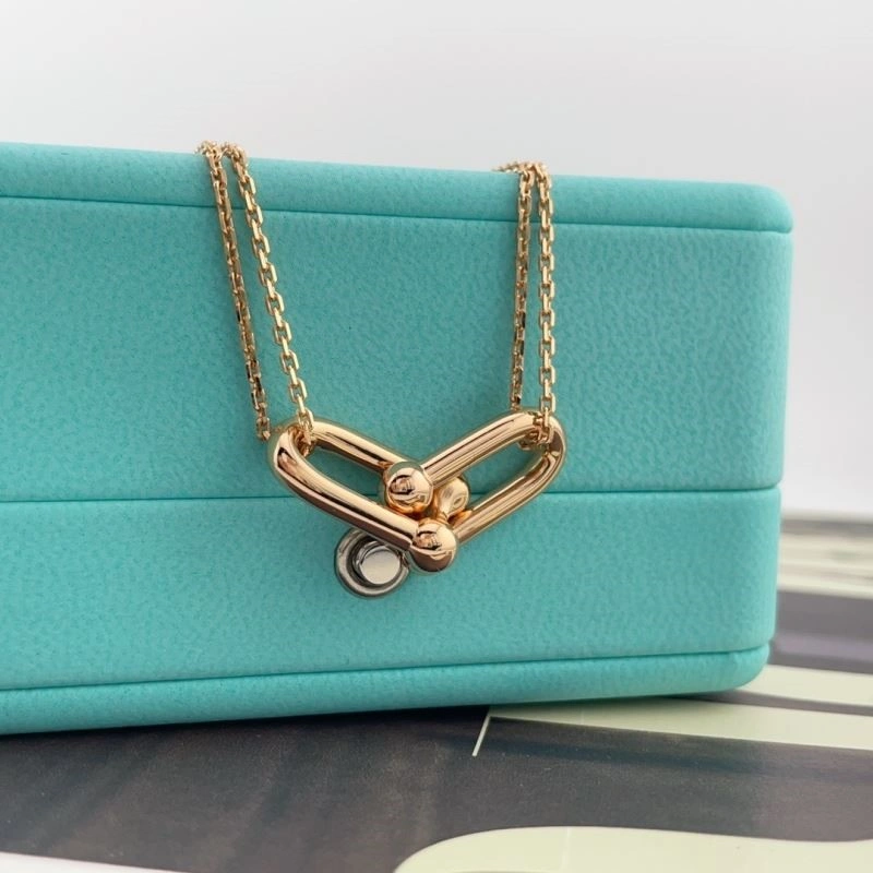 Cut-rate Tiffany Necklaces