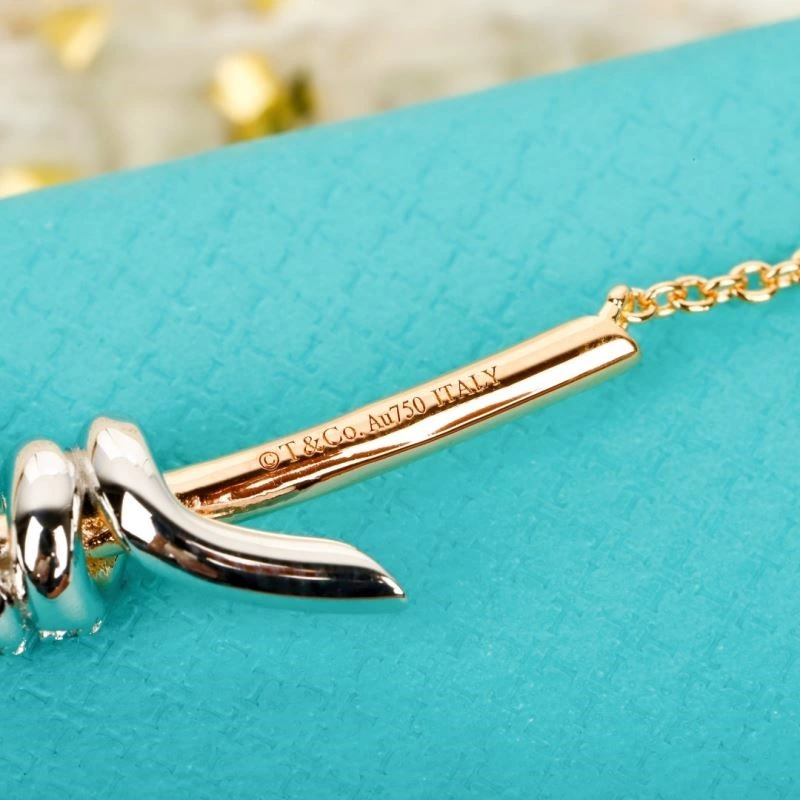 Top mirror Tiffany Necklaces