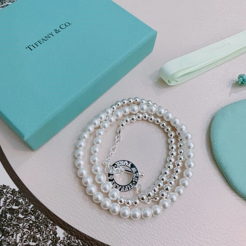 Top mirror Tiffany Necklaces