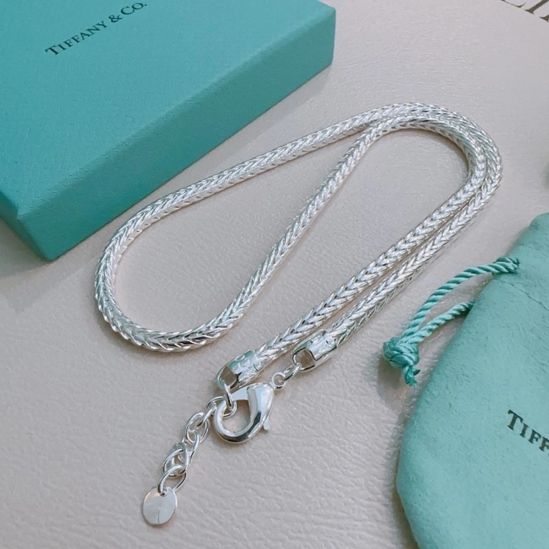 Cut-rate Tiffany Necklaces