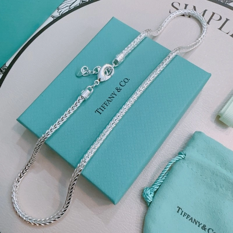 Cut-rate Tiffany Necklaces