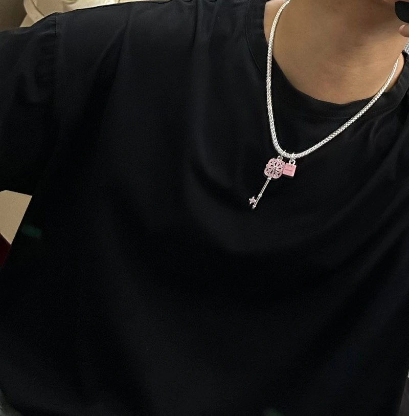 Reasonably priced Tiffany Necklaces