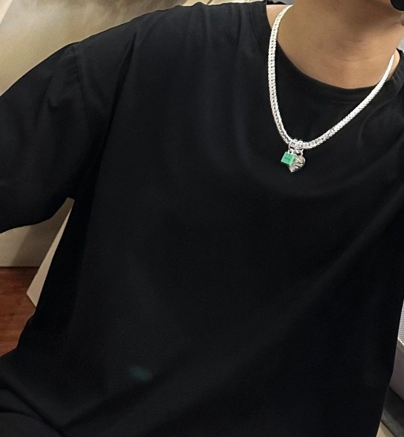 Low-cost Tiffany Necklaces