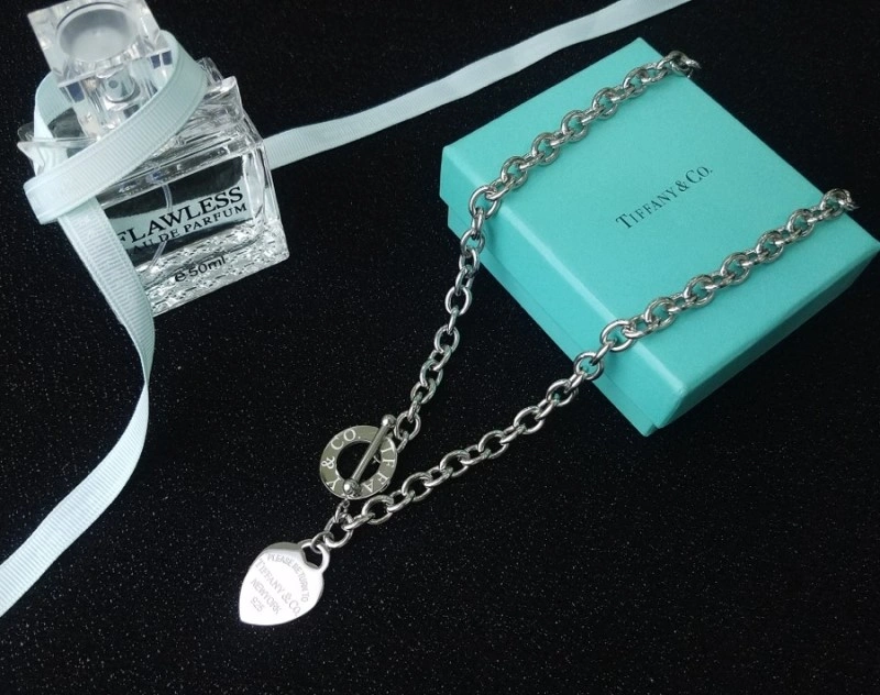 Bargain Tiffany Necklaces