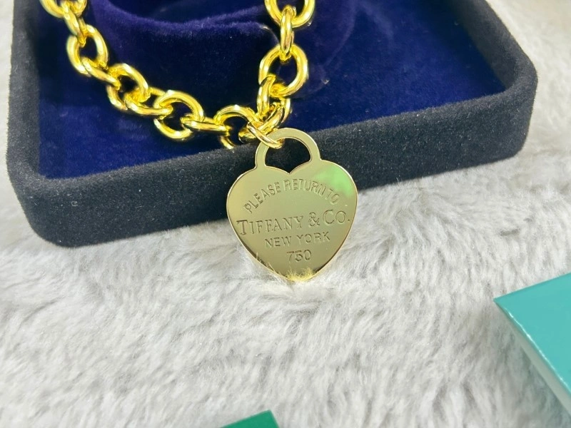 Low-cost Tiffany Necklaces