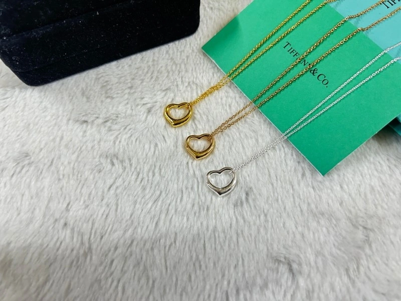 Economical Tiffany Necklaces