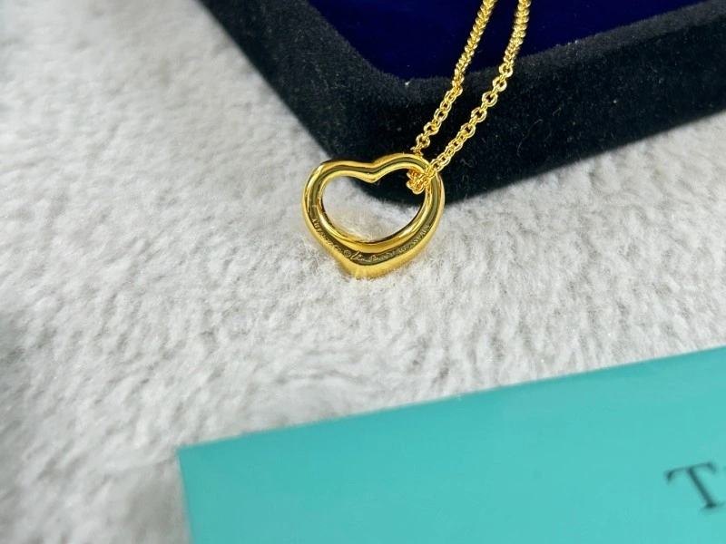 Economical Tiffany Necklaces