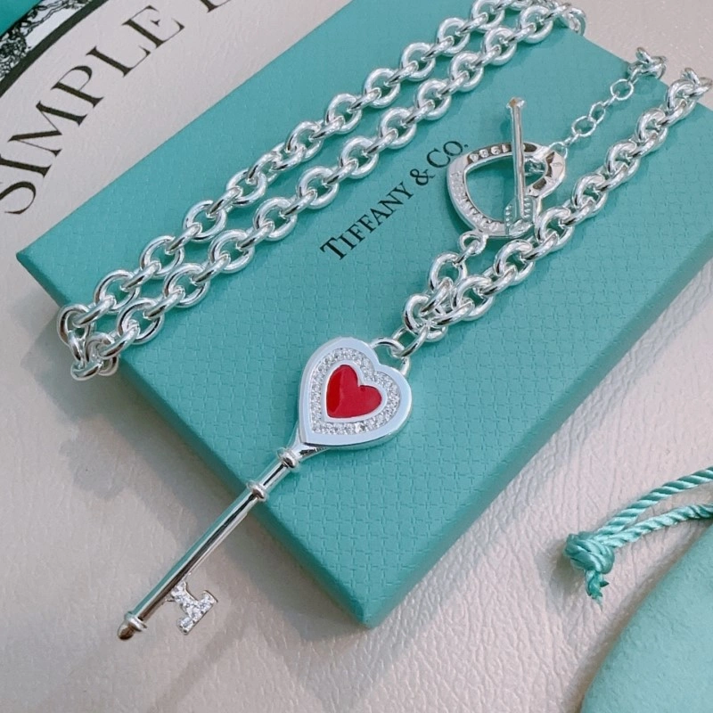 Top match Tiffany Necklaces