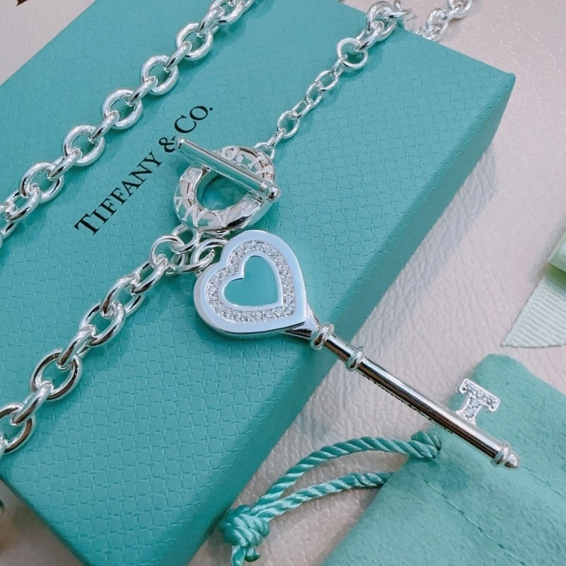 Perfect replica Tiffany Necklaces