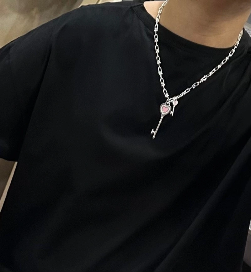 Bargain Tiffany Necklaces