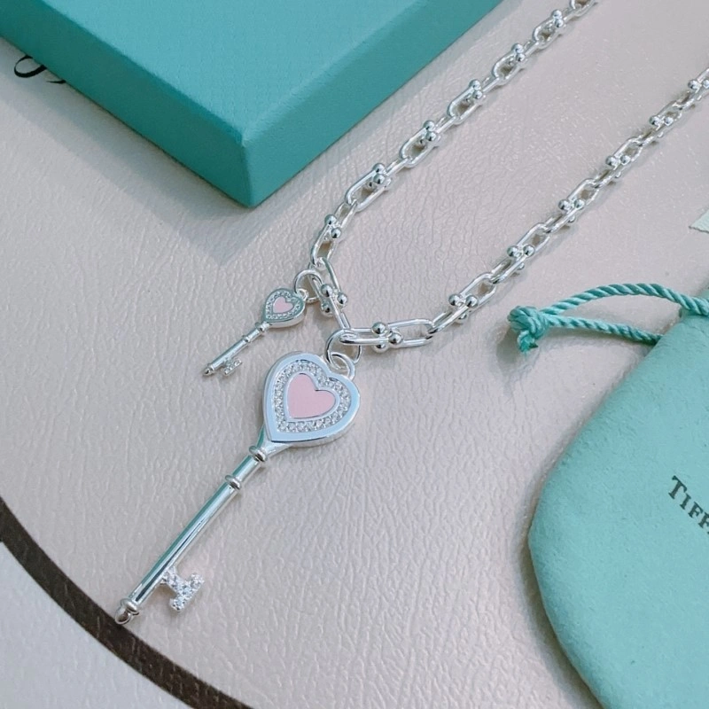 Bargain Tiffany Necklaces