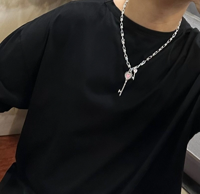 Bargain Tiffany Necklaces