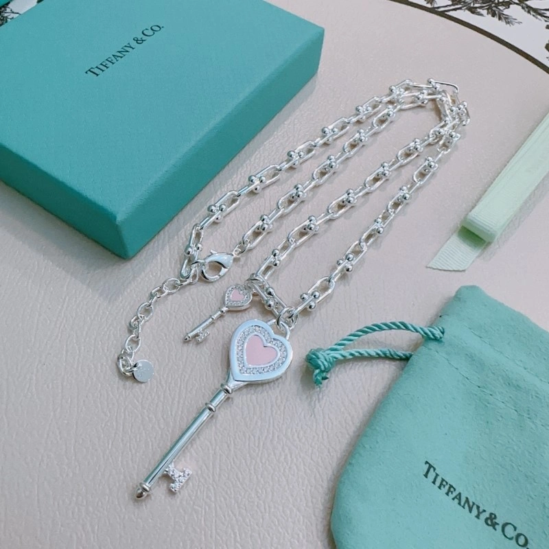 Bargain Tiffany Necklaces