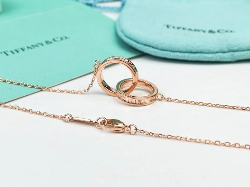 Top match Tiffany Necklaces