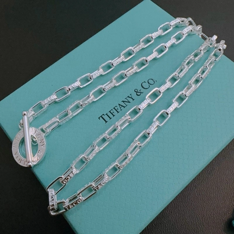 Brand-authenticated Tiffany Necklaces