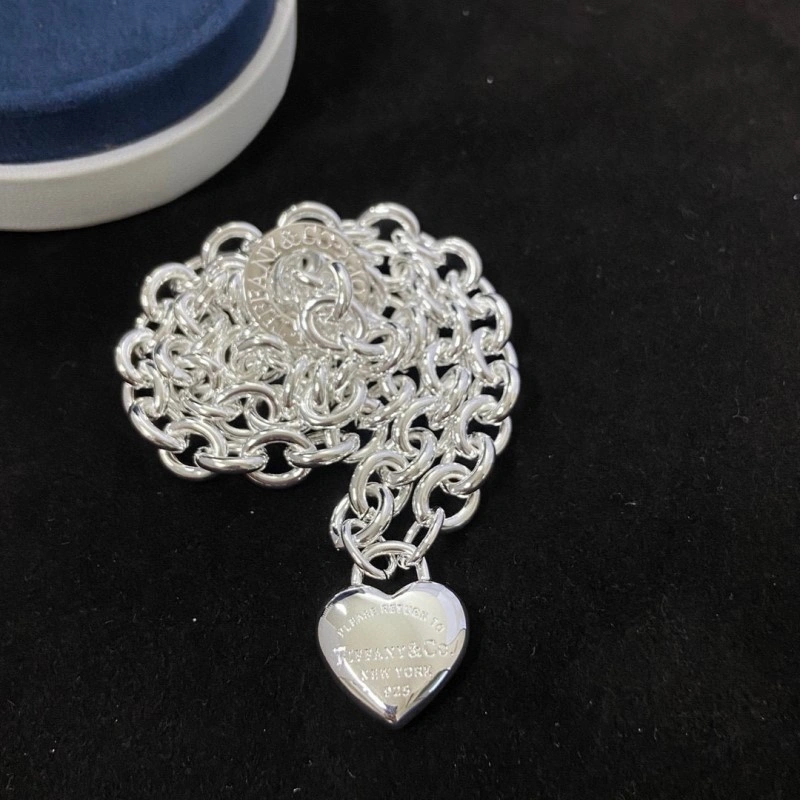 Brand-authenticated Tiffany Necklaces