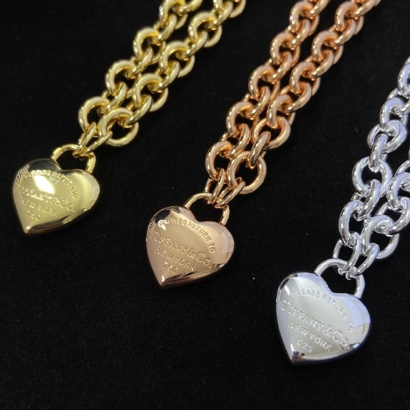Brand-authenticated Tiffany Necklaces