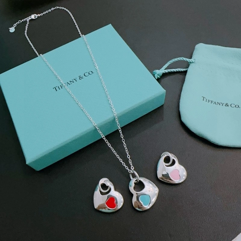 Budget-friendly Tiffany Necklaces