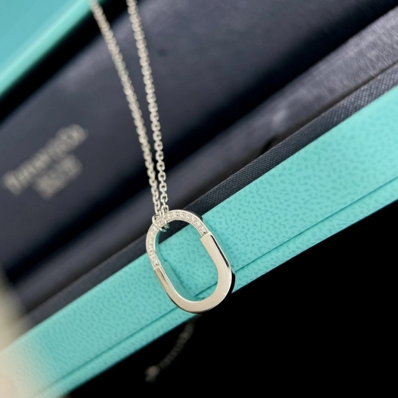 Economical Tiffany Necklaces
