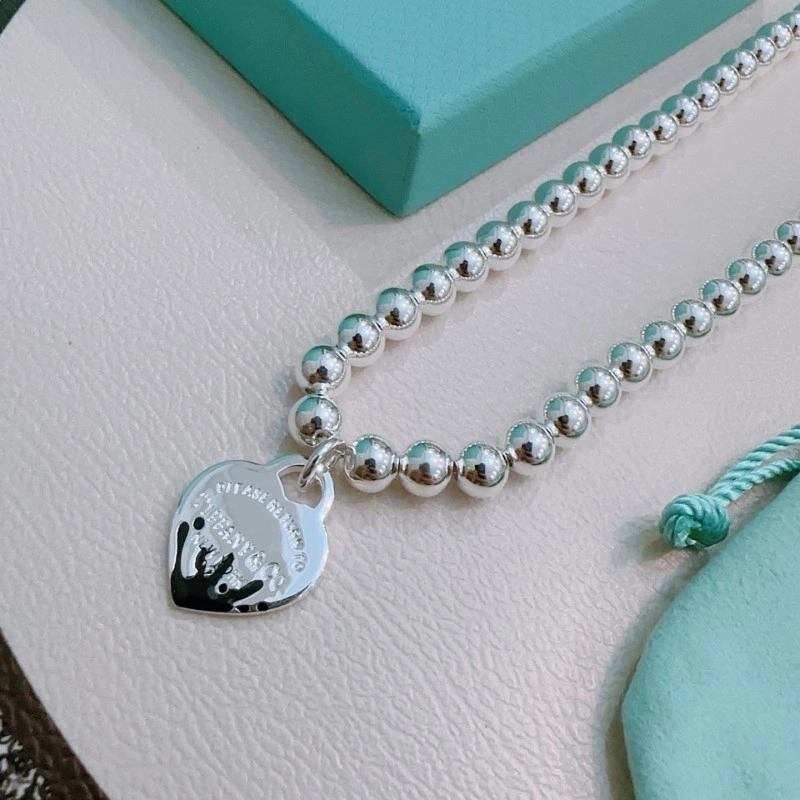 Top match Tiffany Necklaces