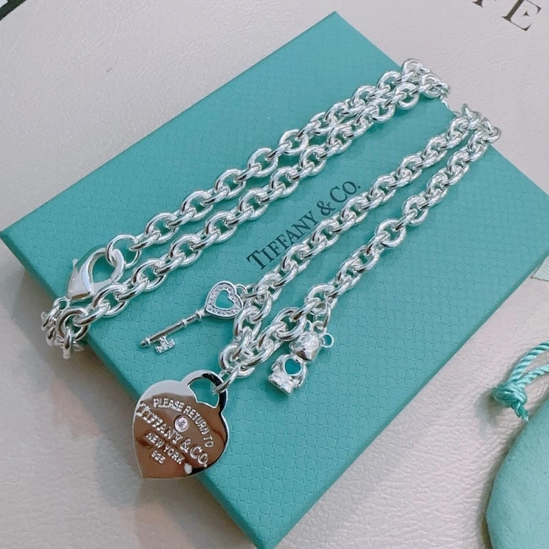 Bargain Tiffany Necklaces