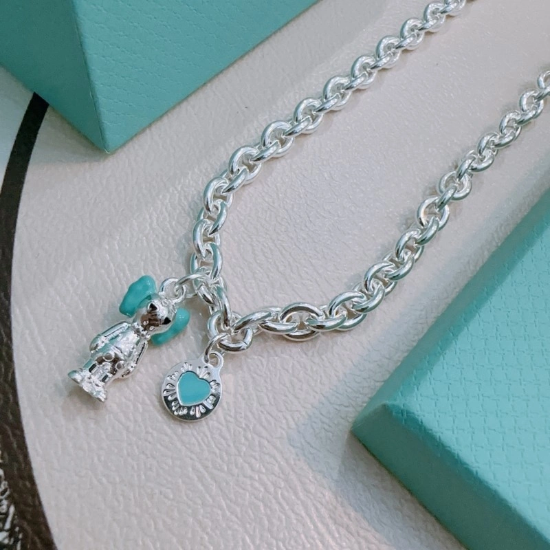 High accuracy Tiffany Necklaces
