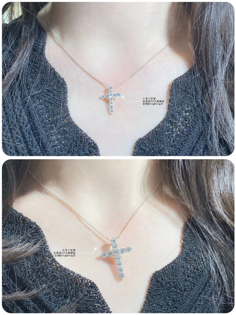 Brand-authenticated Tiffany Necklaces