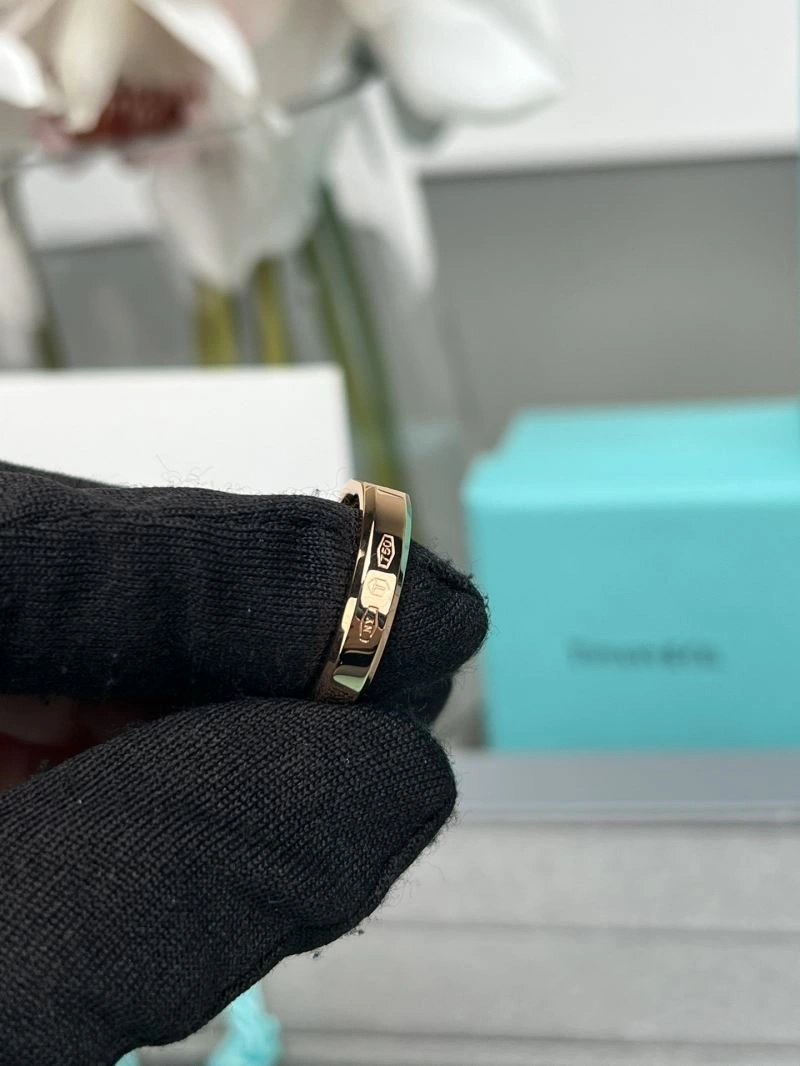 Brand-authenticated Tiffany Rings
