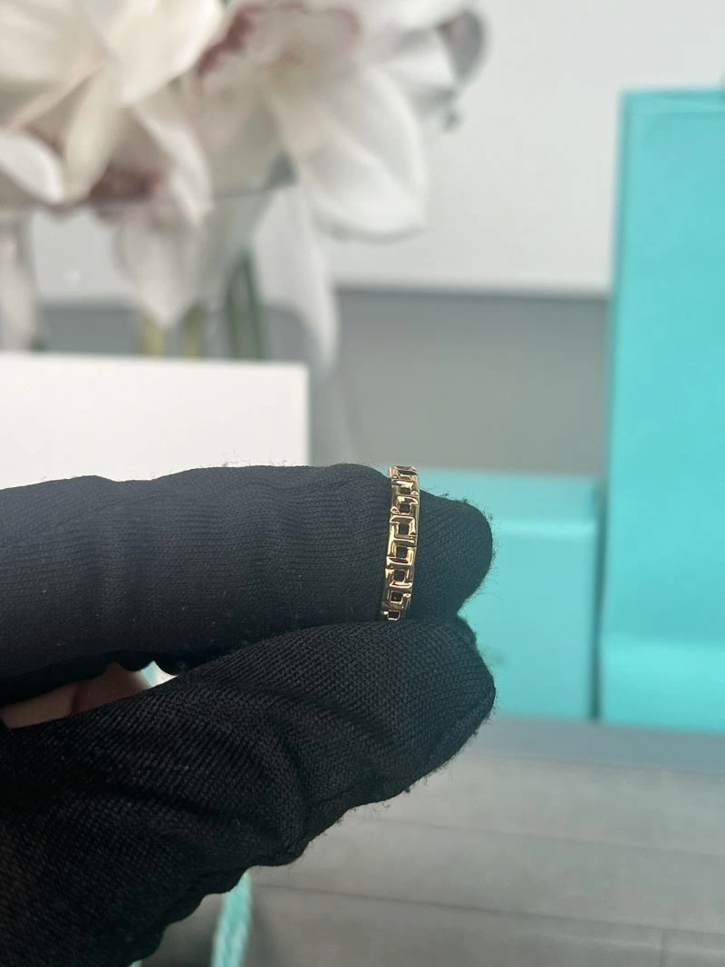 Cut-rate Tiffany Rings