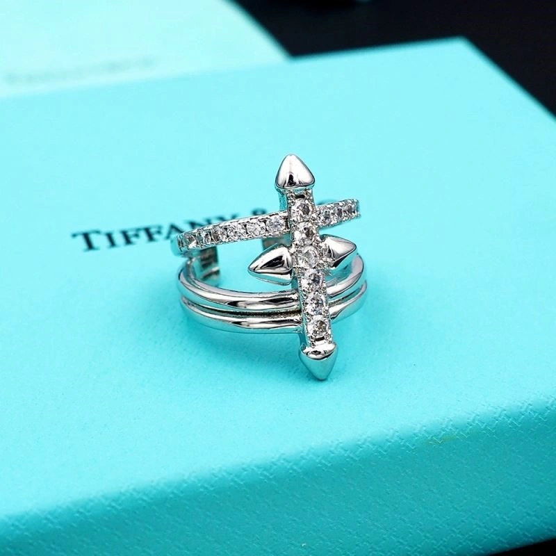 Cut-rate Tiffany Rings
