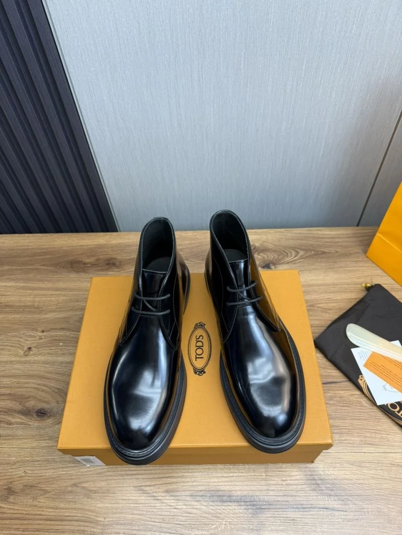 Exact replica Tods Boots