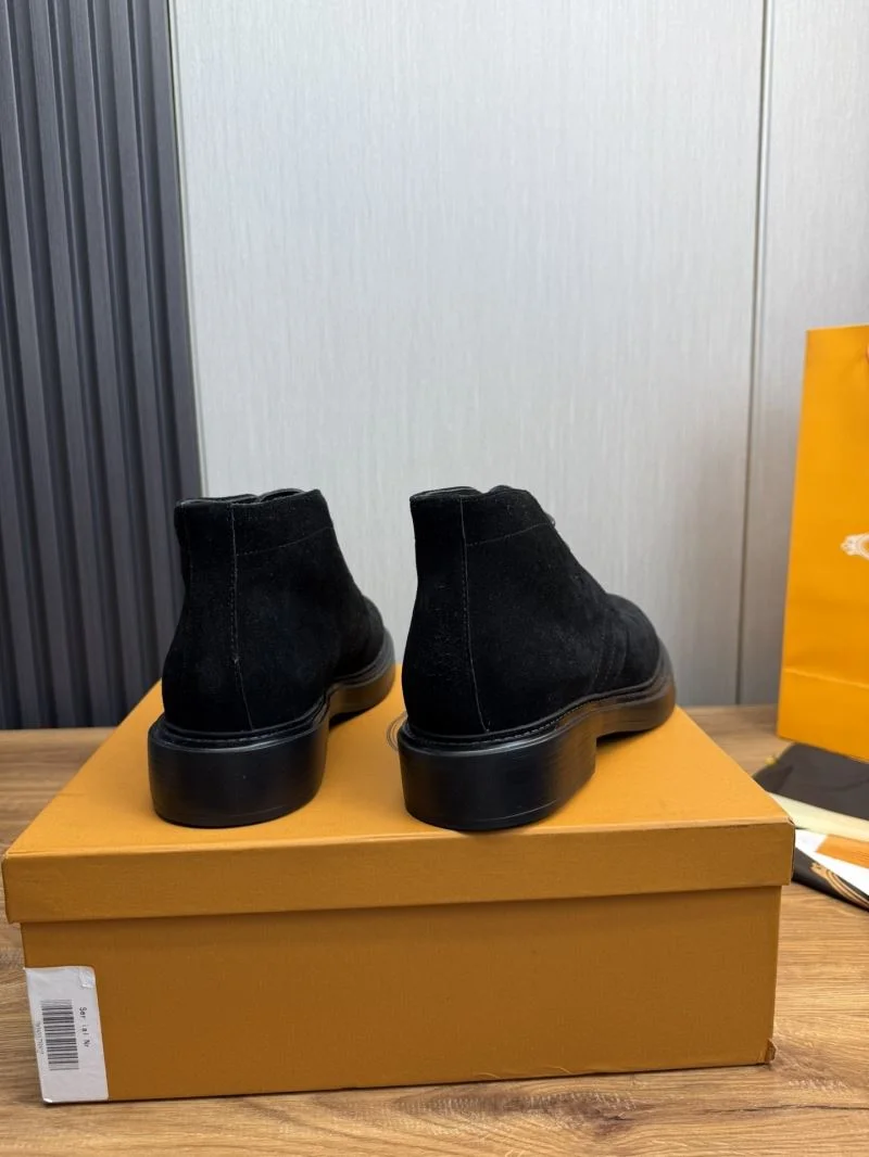 High fidelity Tods Boots