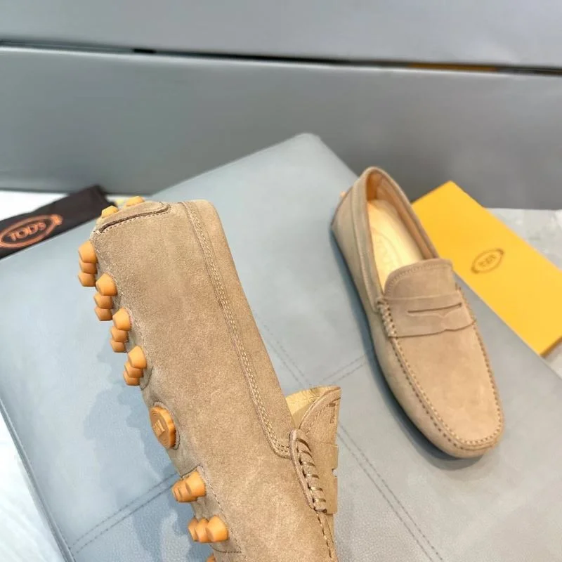 Value-priced Tods Shoes