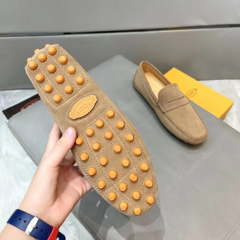 Value-priced Tods Shoes