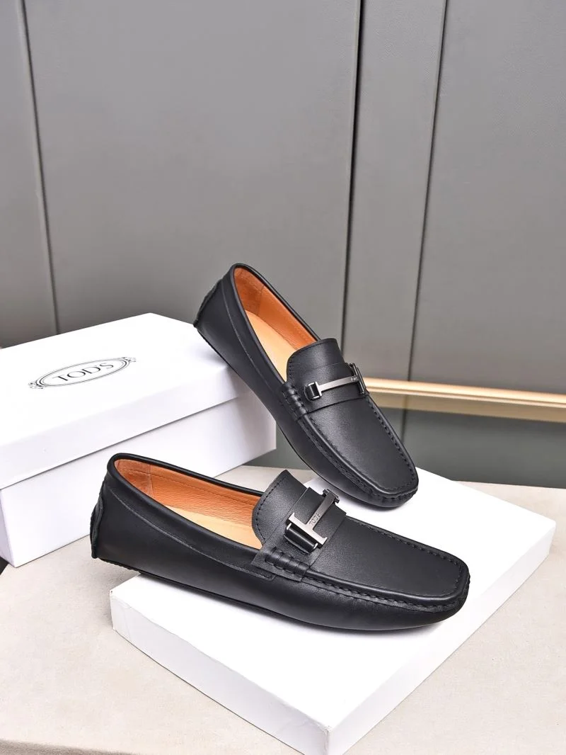Indistinguishable Tods Shoes