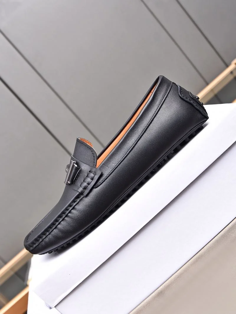 Indistinguishable Tods Shoes