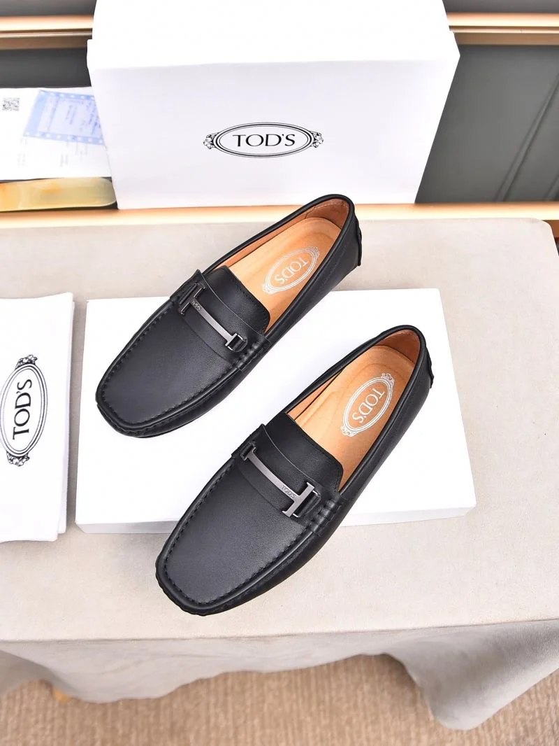 Indistinguishable Tods Shoes
