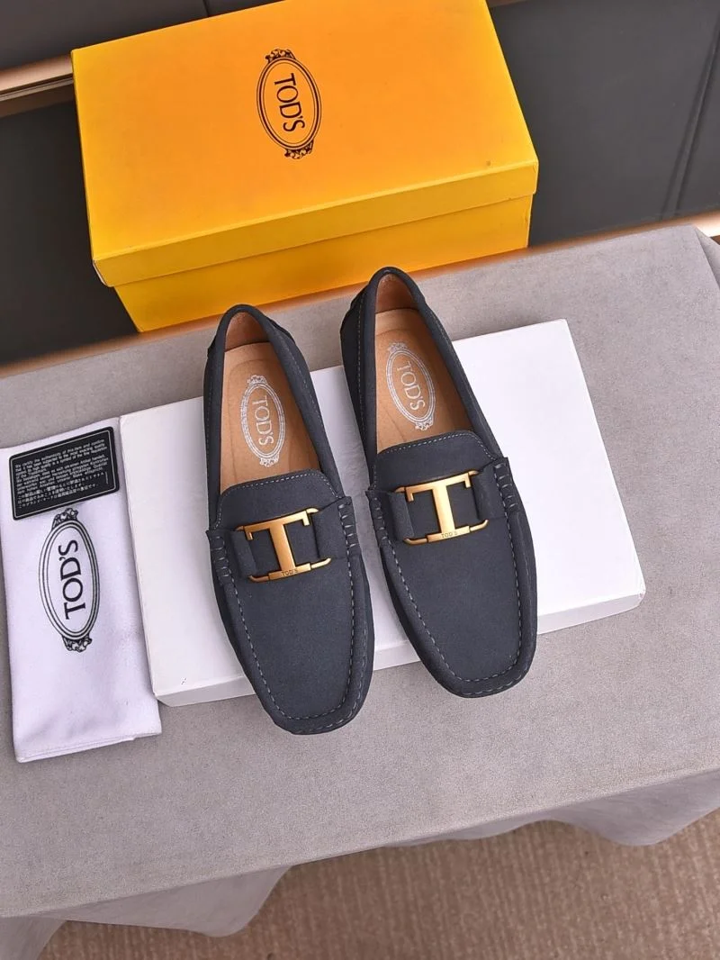 Indistinguishable Tods Shoes